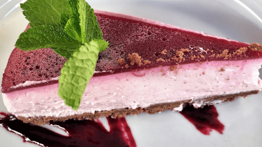 A Raspberry Cheesecake World - Mastering Cheesecake